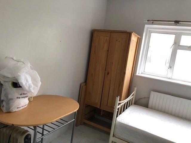 Room in a Shared House, St James Gardens, HA0