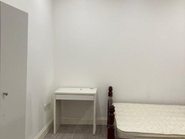 Room in a Shared House, St. Stephen's Road, E6