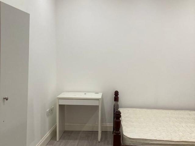 Room in a Shared House, St. Stephen's Road, E6