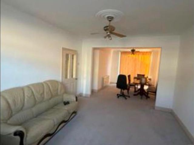 Room in a Shared House, Stevenage Road, E6