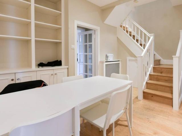 Room in a Shared House, Stunning Double Room In Fulham, SW6