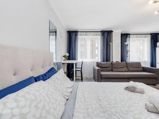 Room in a Shared House, South Road, SW19