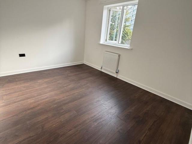 Room in a Shared House, Southampton Way, SE5