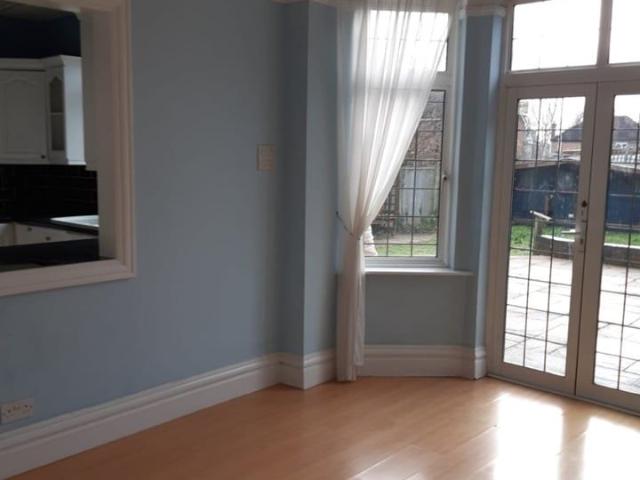 Room in a Shared House, Southfield Park, HA2