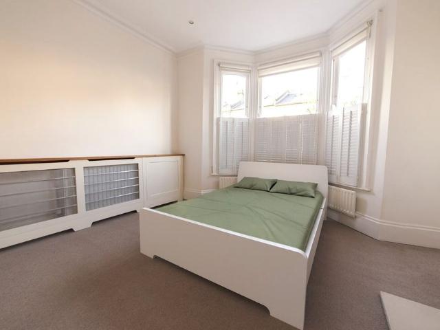 Room in a Shared House, Spacious Double Room In Fulham, SW6