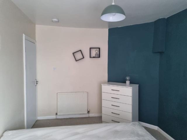 Room in a Shared House, Tyburn Road, B24