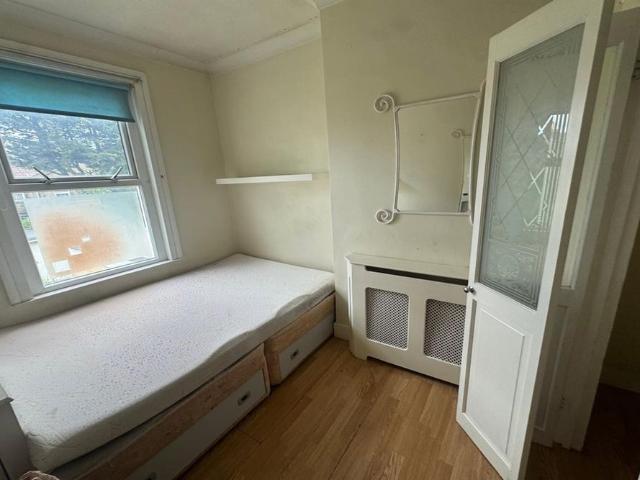Room in a Shared House, Tankerton Terrace, CR0