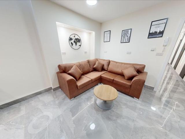 Room in a Shared House, Teignmouth Road, B29
