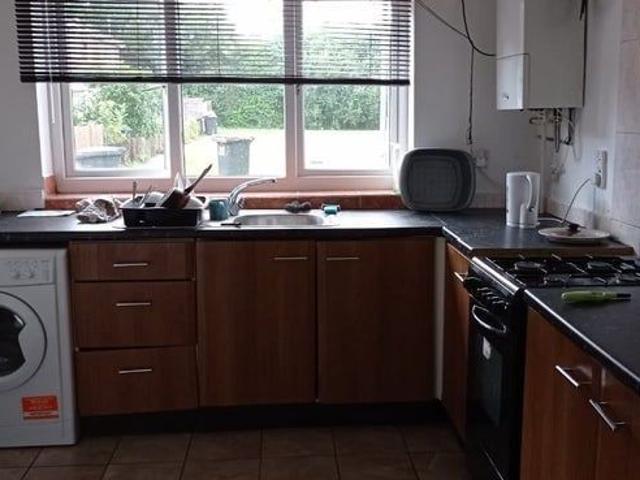 Room in a Shared House, Templar Road, NG9