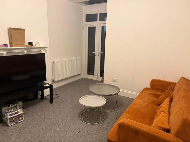 Room in a Shared House, Tennyson Street, LE2