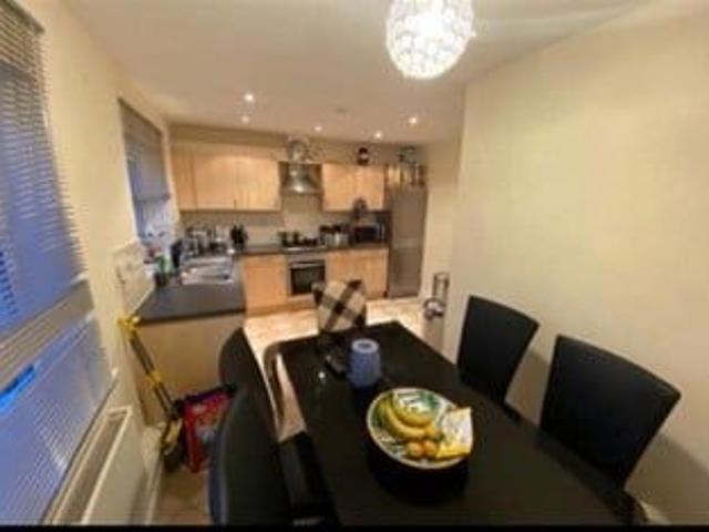 Room in a Shared House, The Green Mews, NG5