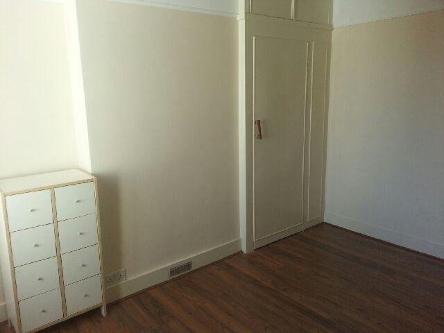 Room in a Shared House, Waddon Park Avenue, CR0