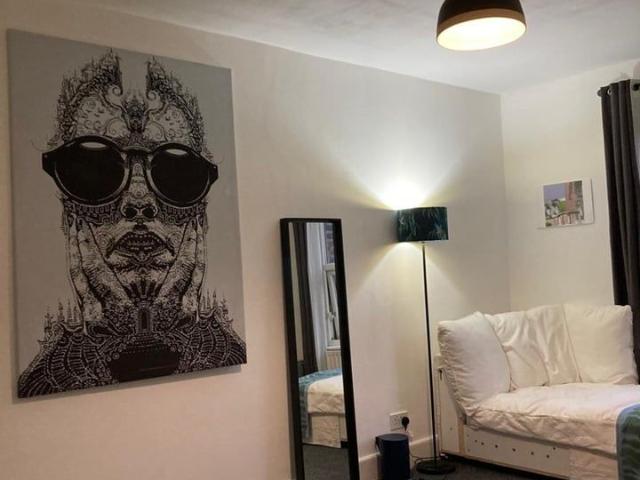 Room in a Shared House, Walthamstow, E17