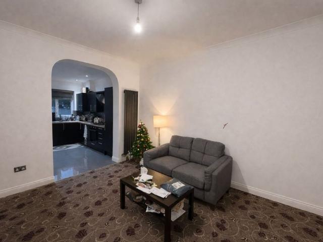 Room in a Shared House, Wanlip Road, E13