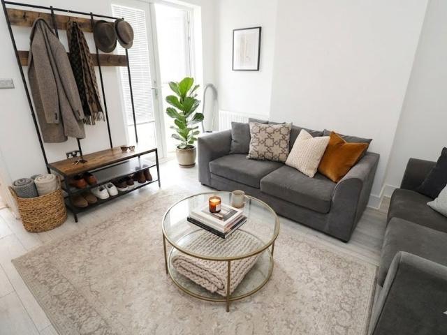 Room in a Shared House, Wells House Road, NW10