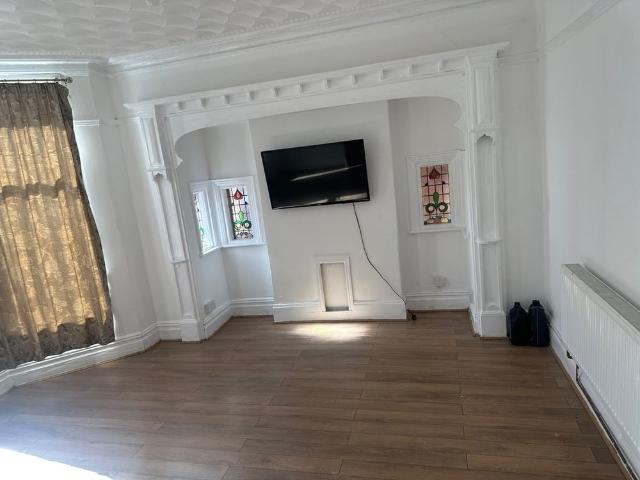 Room in a Shared House, Westbourne Road, LU4