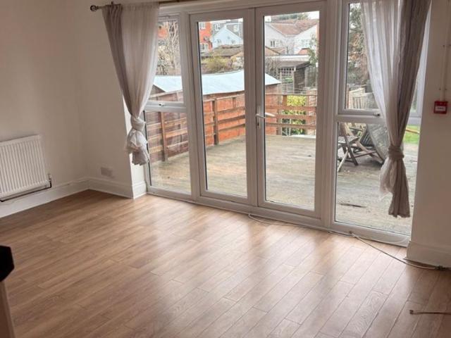 Room in a Shared House, Westbourne Road, LU4