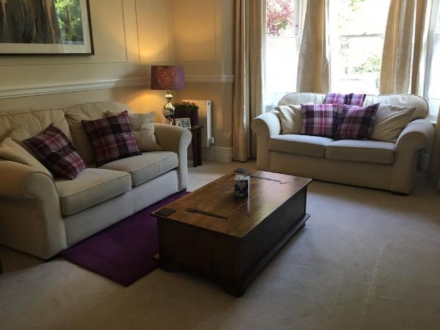 Room in a Shared House, Western Elms Avenue, RG30