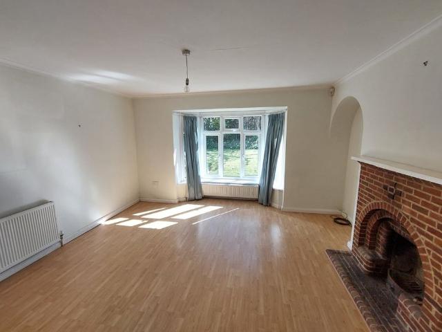 Room in a Shared House, Woodlands Road, B11