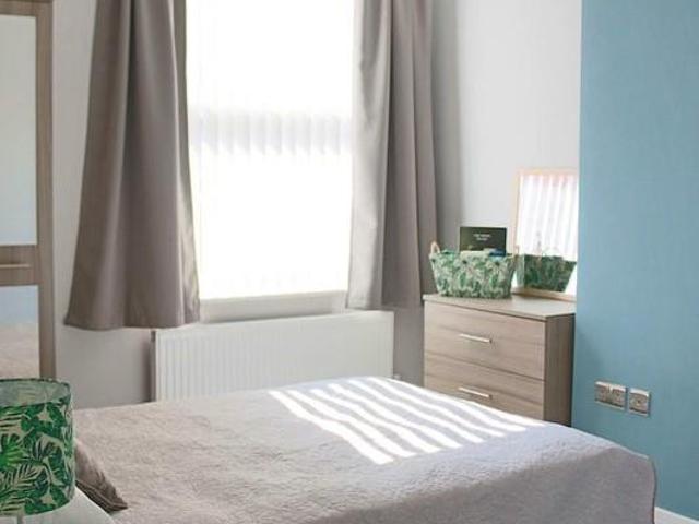 room in Albany Road, Doncaster, DN4