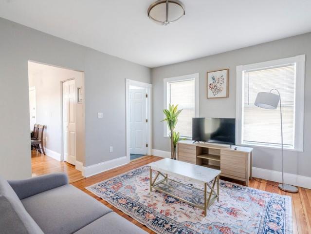 Room in Allston on a flexible lease