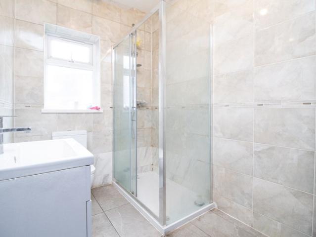 room in Alma Road, Southampton