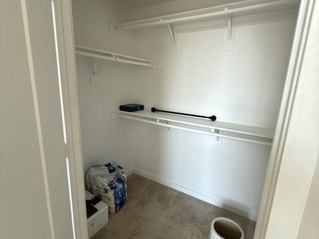 Room in apartment for Rent Corona
