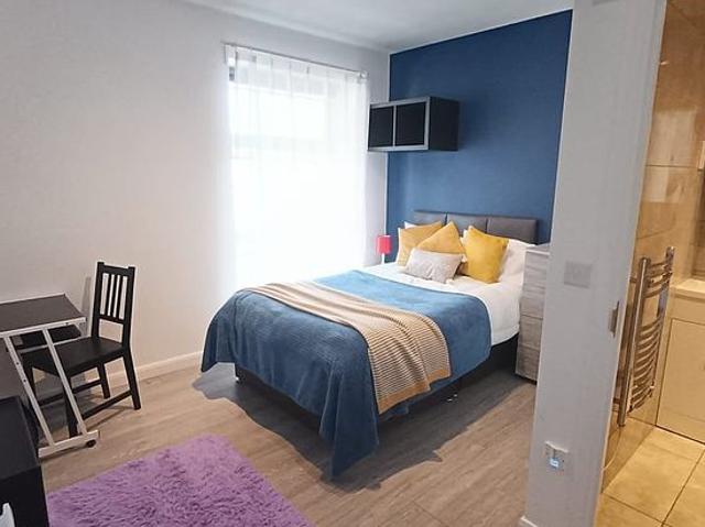 Room in Bury