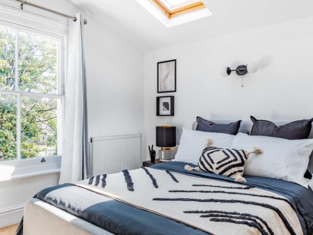 room in Balham