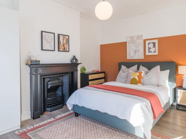 room in Balham
