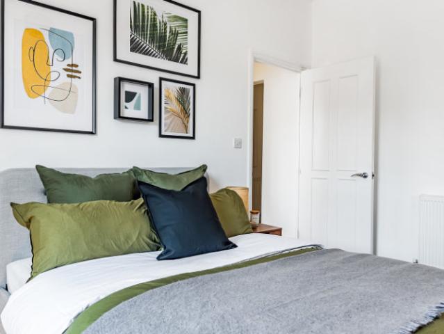 room in Balham
