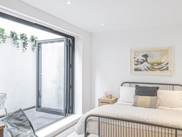 room in Balham