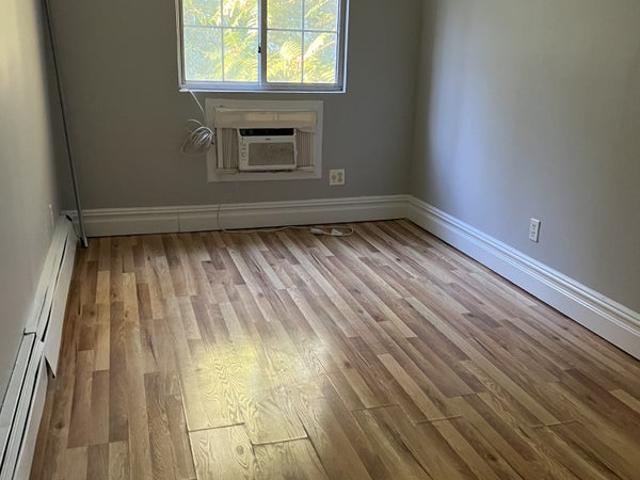 Room in Bedstuy