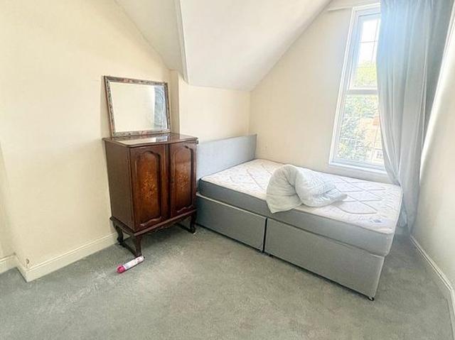 Room in Birmingham