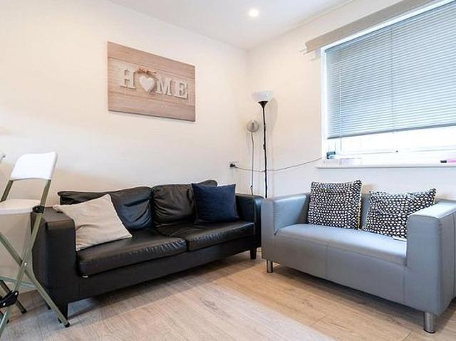 Room in Birmingham