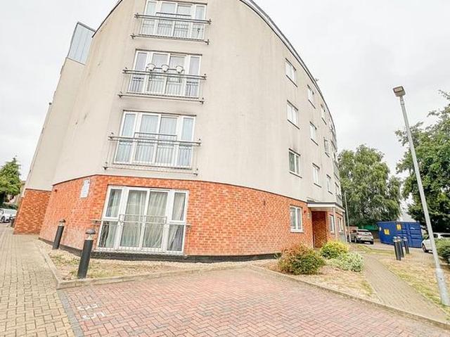 Room in Bromley
