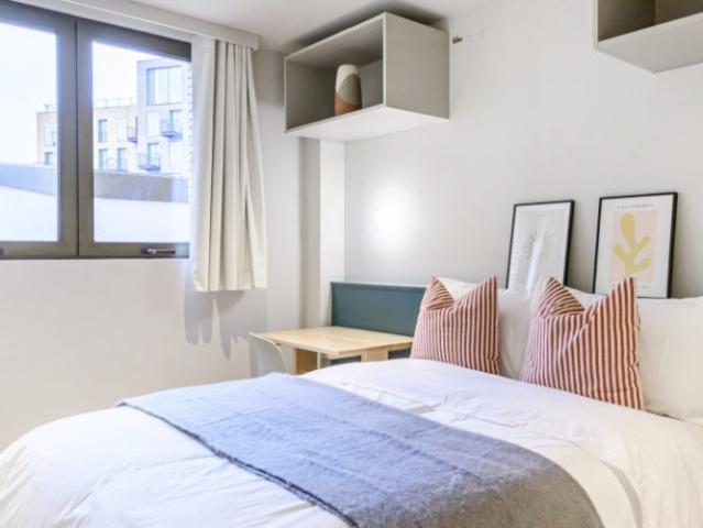 room in Camden Street