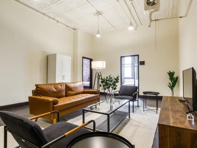 Room in Chelsea on a flexible lease