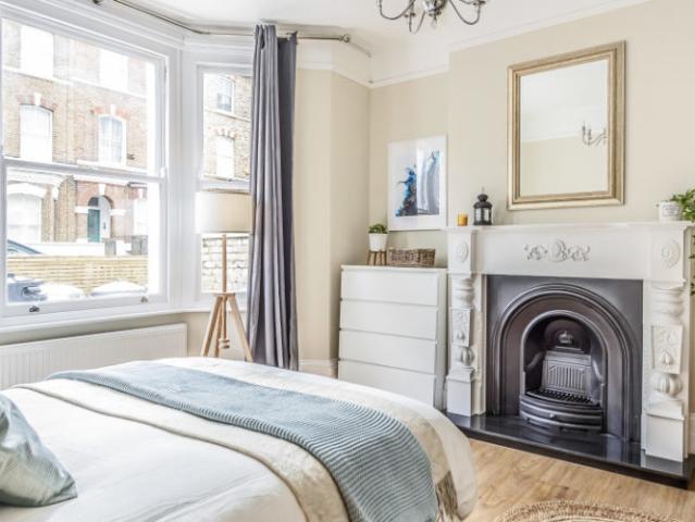 room in Clapham