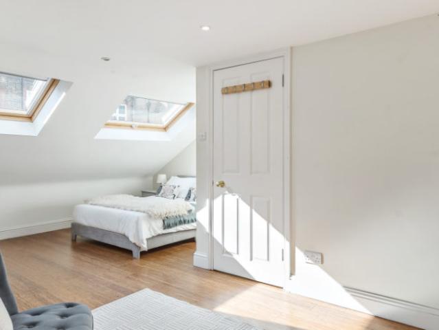 room in Clapham