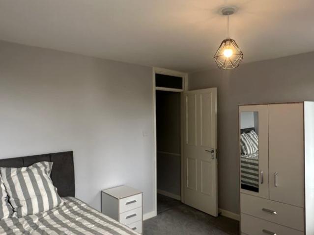 room in Clapham