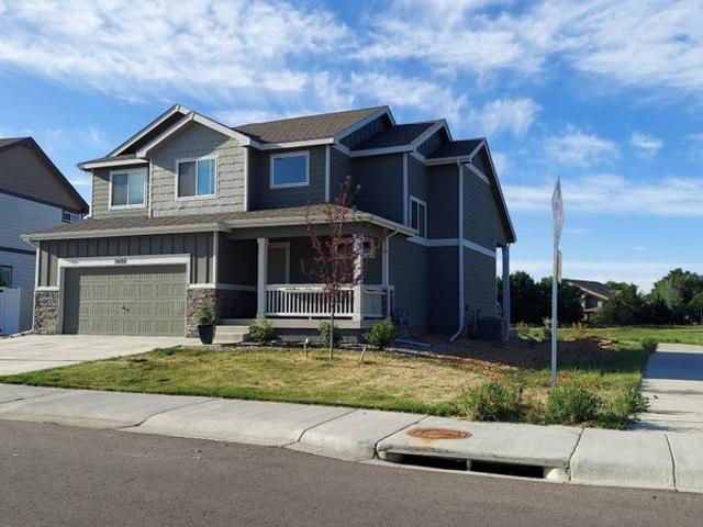 Room in Clean Coed Home – $800/mo + Utilities