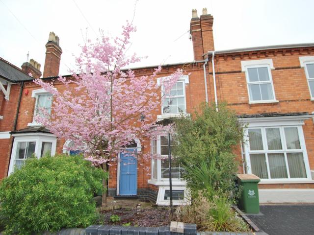 room in Comer Road, Worcester