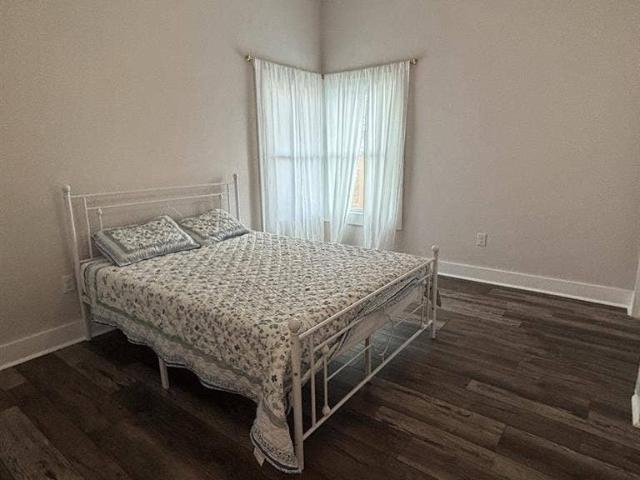 Room in Cozy Historic Home