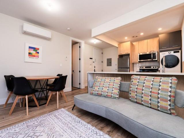 Room in Crown Heights on a flexible lease