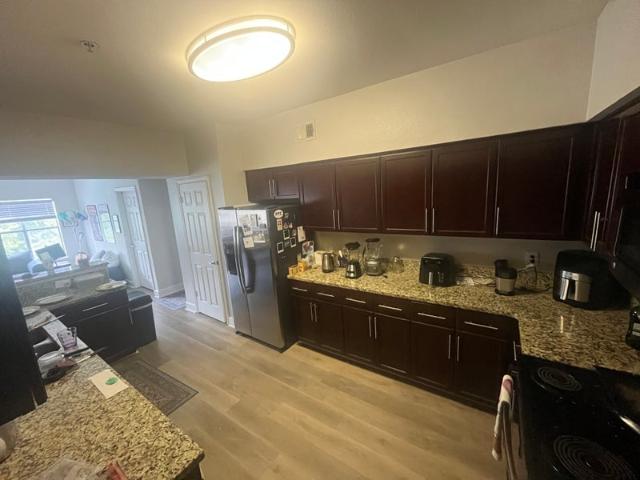 Room in Dunwoody, Kinsley at Perimeter