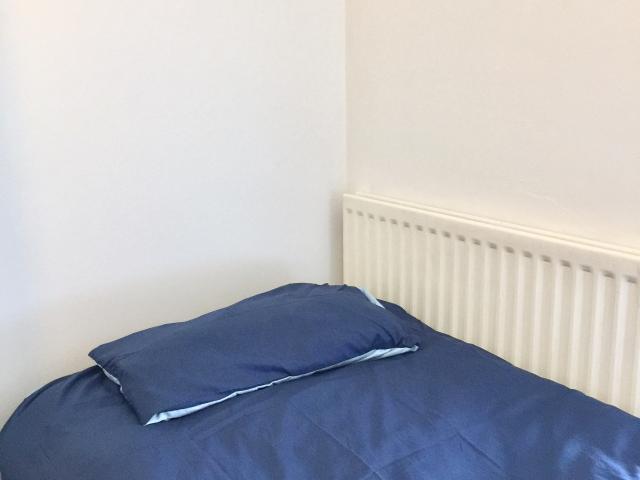 Room in Darlaston WS10 9JE