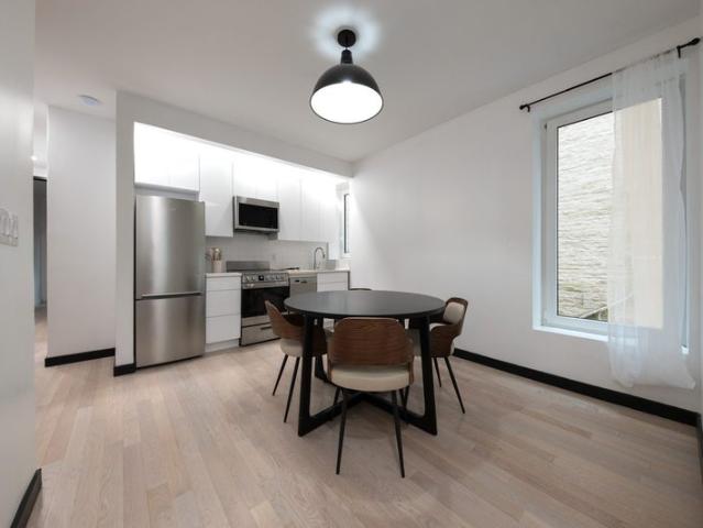 Room in Ditmas Park on a flexible lease