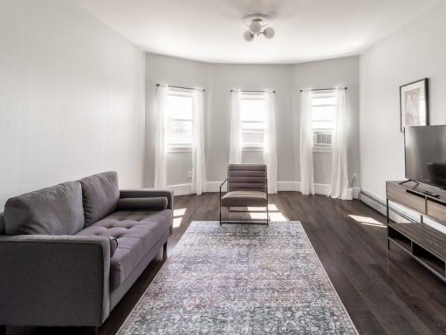 Room in Dorchester Fields Corner West on a flexi