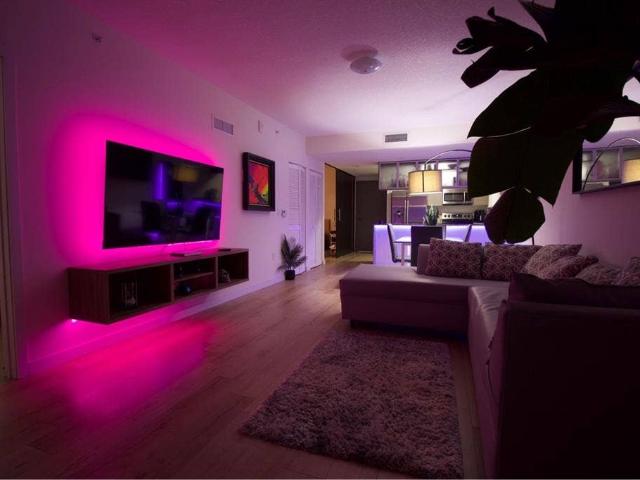 Room in Downtown Miami, NO DEPOSIT